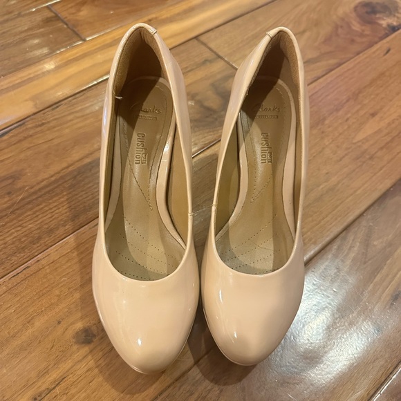 Clarks | Shoes | Closet Clearout Clarks Nude Pumps With Soft Cushion | Poshmark